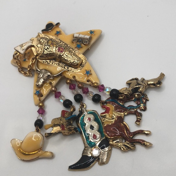 Moulin Rouge | Jewelry | Vtg Moulin Rouge Western Cowgirl Paradise ...